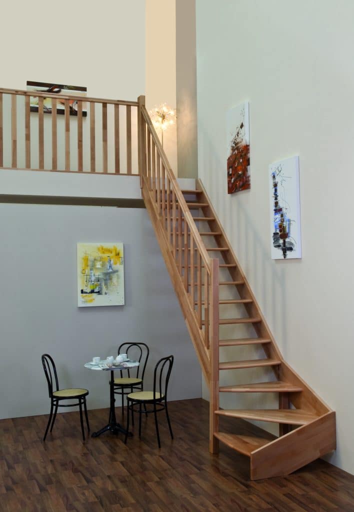 Classic tretrapp i bøk - L-trapp 1/4 høyre modell - NBVI